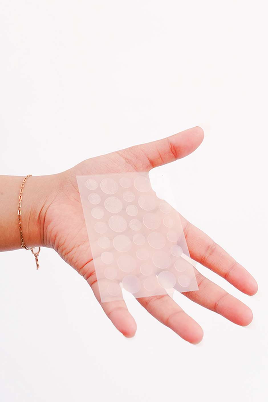 Face Acne Products in Pakistan | Best Acne Solutions 2025 – Poof